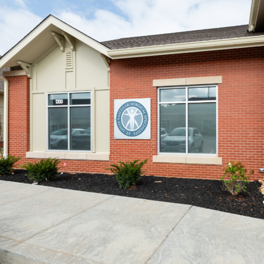 Vascular Surgeon | Vascular Surgery Doctor in St. Louis, MO